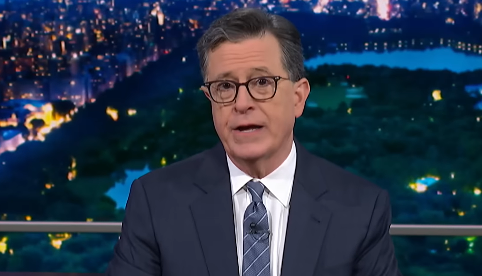 Obama's Tan Suit Makes Comeback as Stephen Colbert…