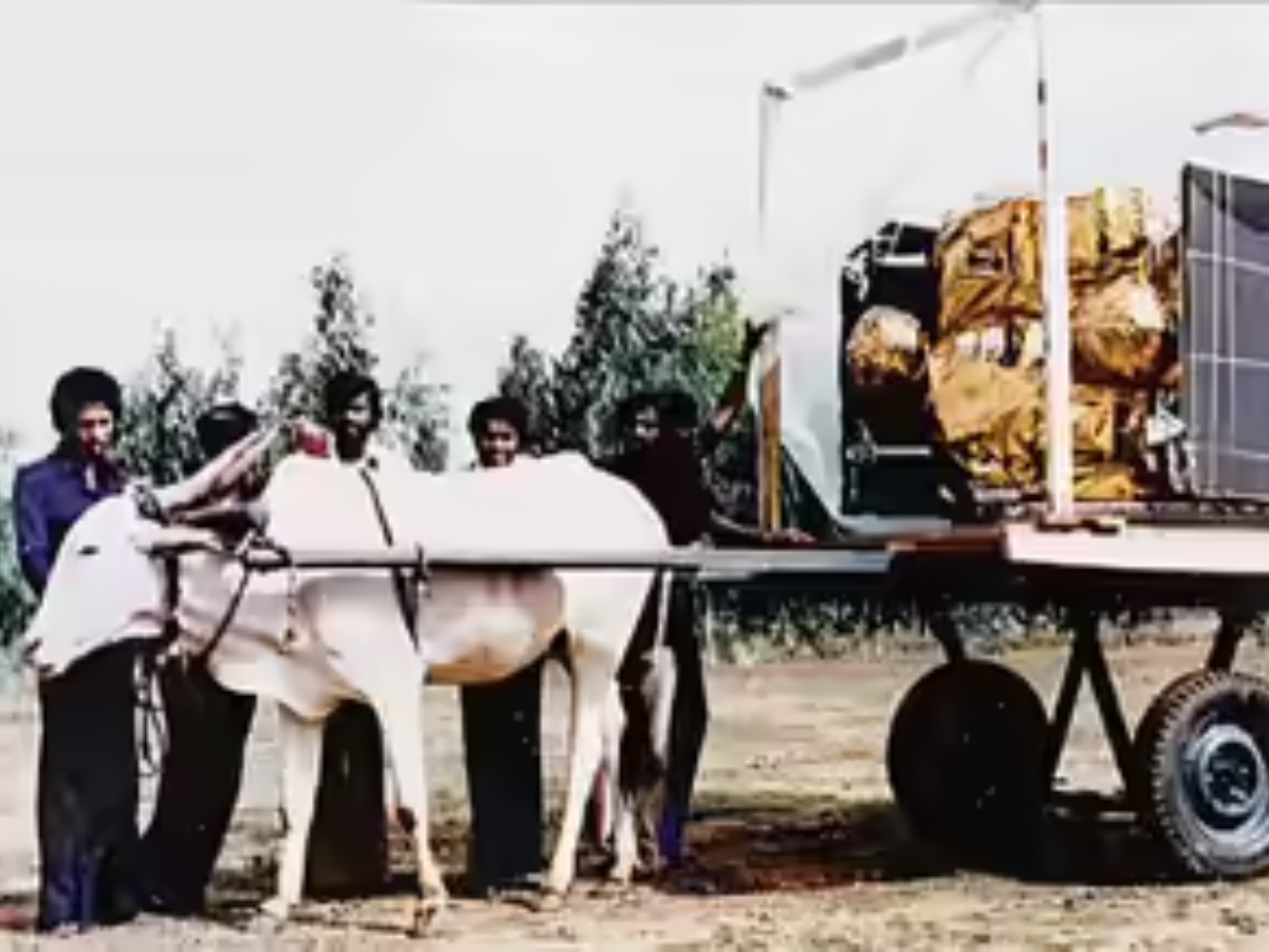 In 1981, when ISRO carried its APPLE on bullock cart…