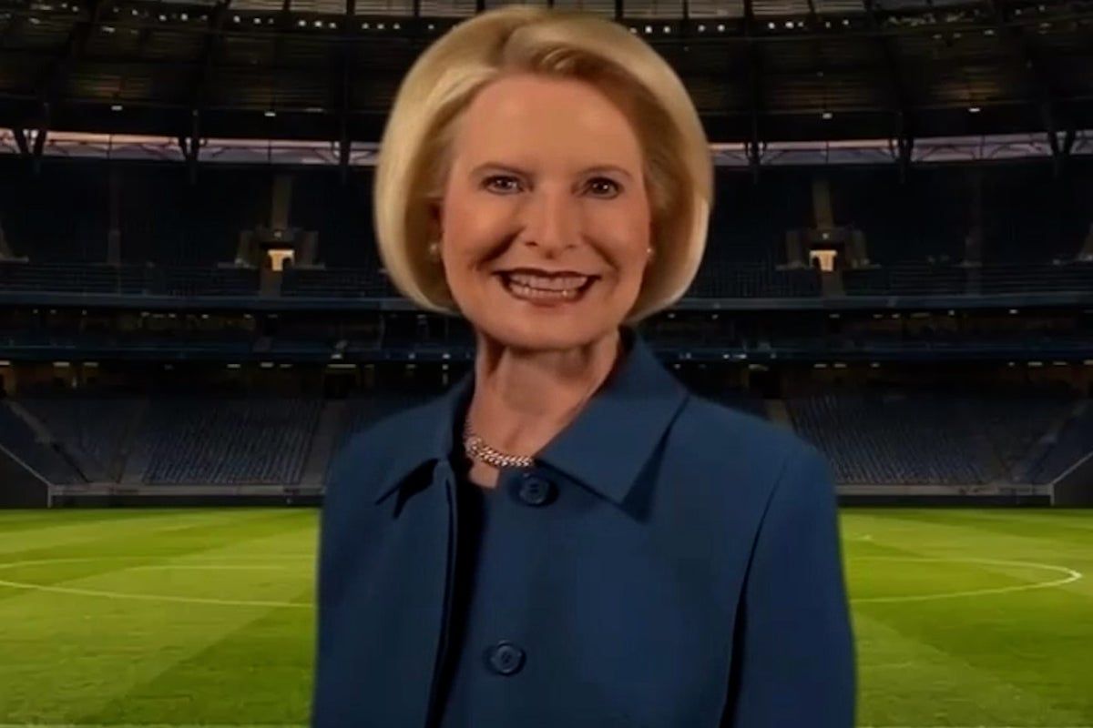 Newt Gingrich’s ambassador wife trolled for ‘robotic’…