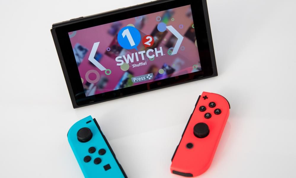 Nintendo tells Switch users dead pixels are their…