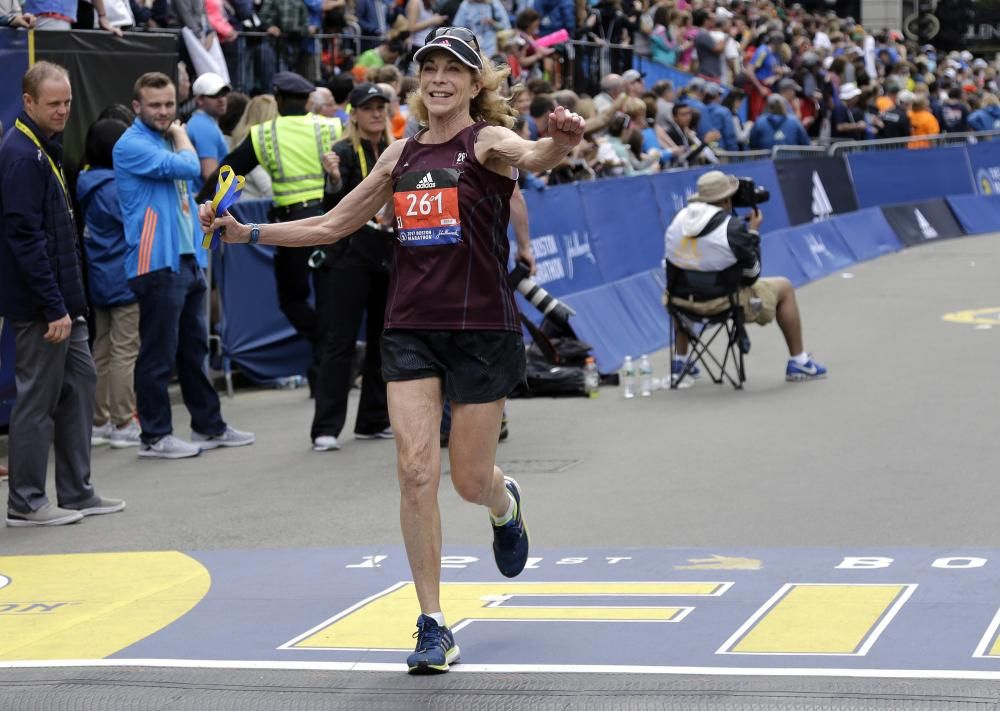 First woman to officially run Boston Marathon does it…