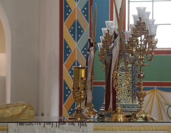 Holy Fire said to be from Jesus' tomb travels from…