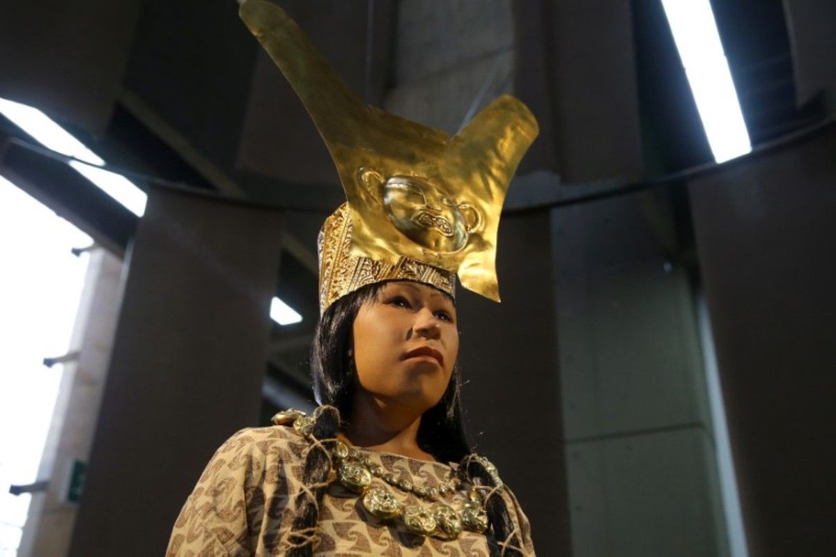Peru reveals replica of face of ancient female ruler
