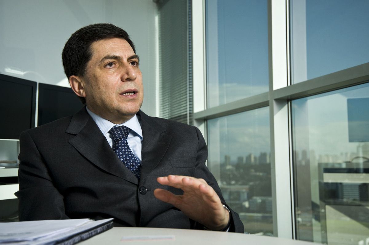 Brandao Leaves, Igniting CEO Race at Brazil's Bradesco…