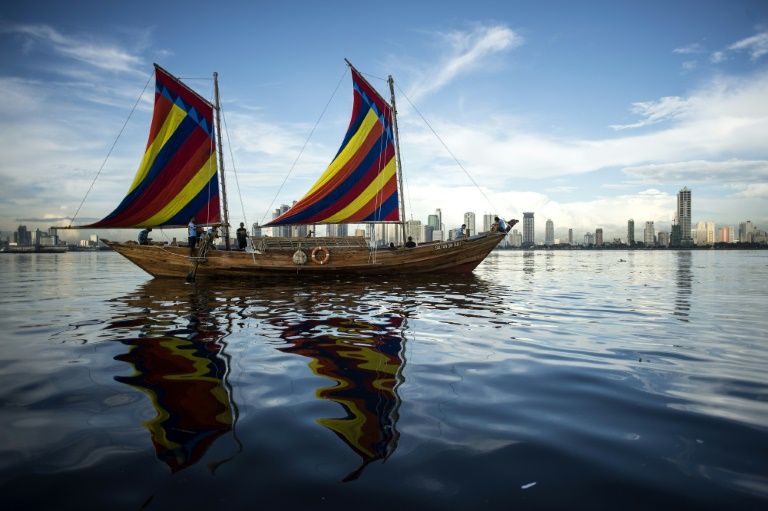 Philippine Everest conqueror sets sail for China