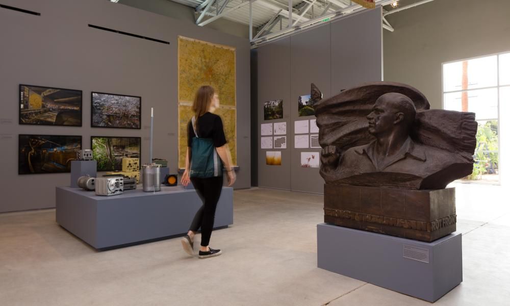 Wende Museum: Los Angeles's cold war institute arrives…