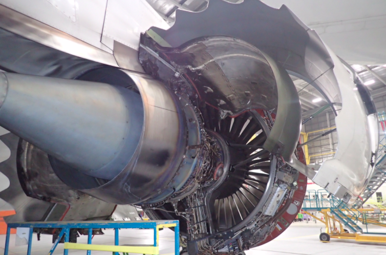 Christmas flight chaos as Boeing 787 engine failures…