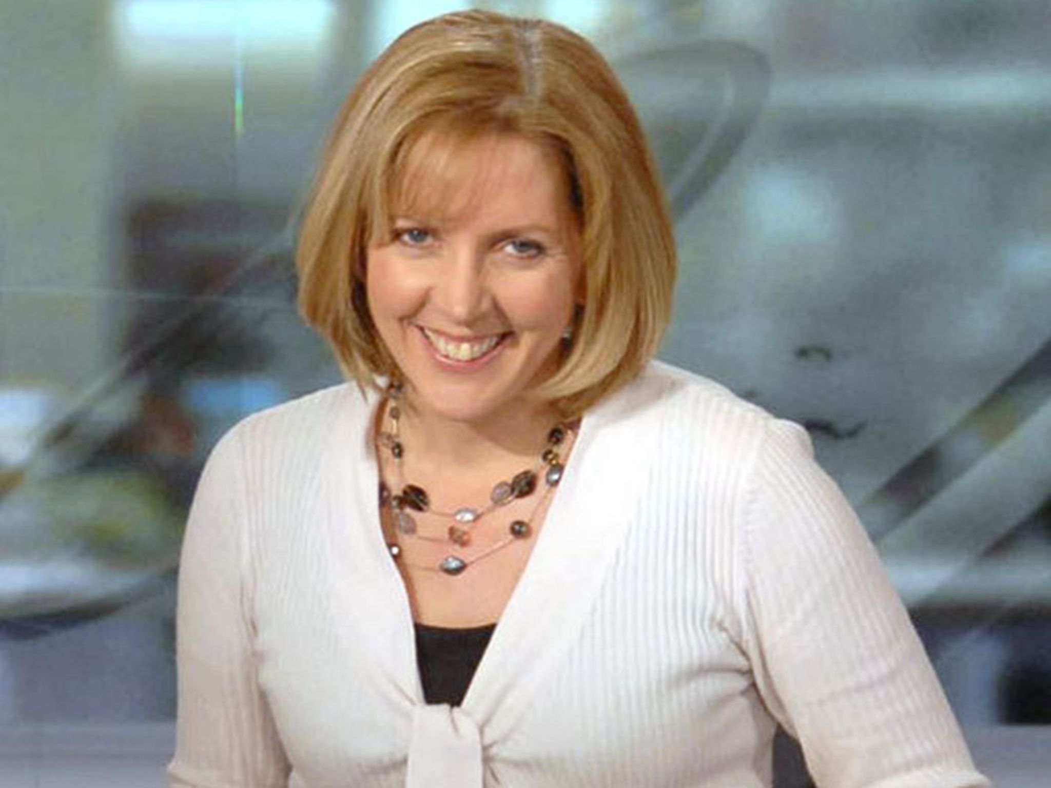 Carrie Gracie receives overwhelming support after…