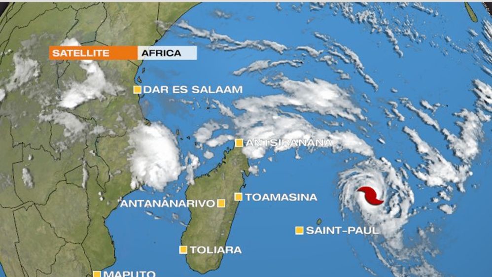 Tropical cyclone threatens Mauritius and Reunion