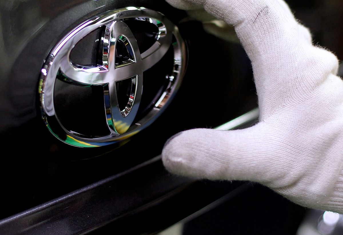 Mazda Revives Rotary Engine for Toyota's Self-Driving…