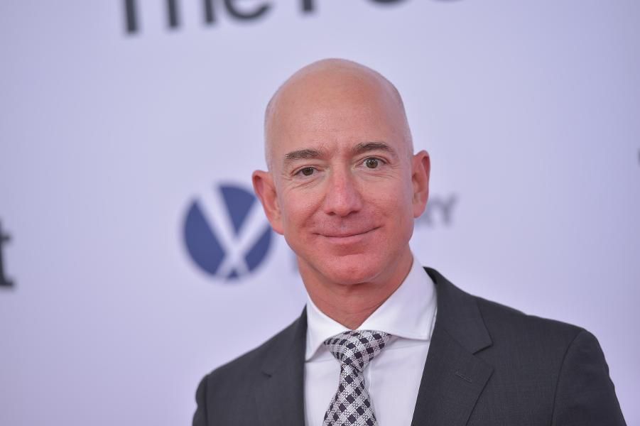 Jeff Bezos Gains $2.8 Billion After Amazon Go's Debut,…