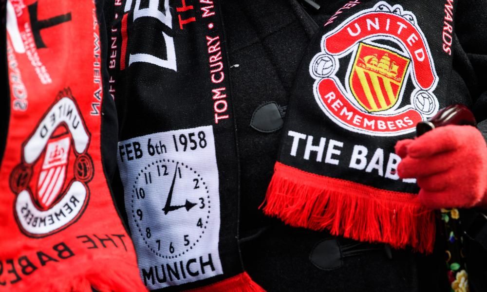 Flowers of Manchester: the football world remembers…