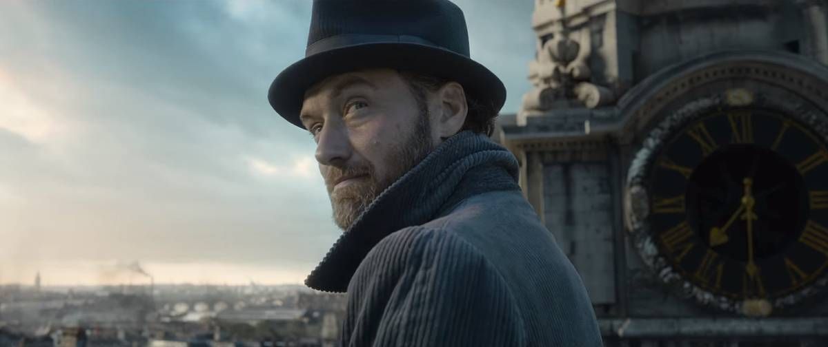 Harry Potter fans get first look at Jude Law as…