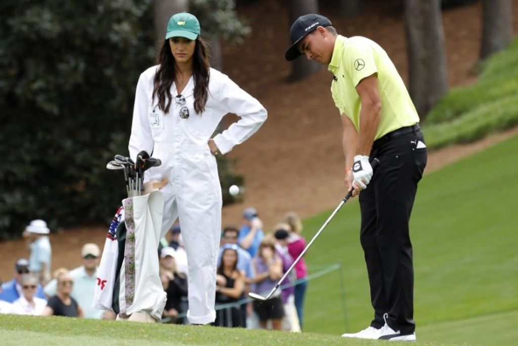 PGA star Fowler gets engaged to pole…