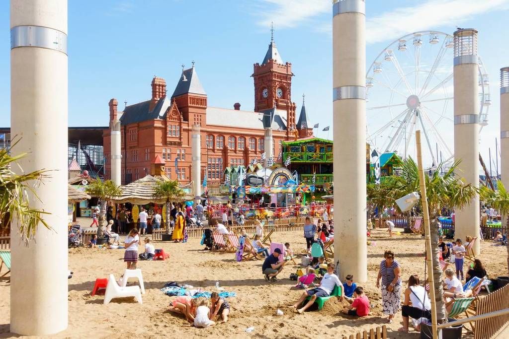 Six hidden urban beaches in Europe