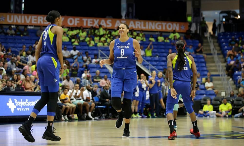 Liz Cambage breaks WNBA scoring record with 53-point…