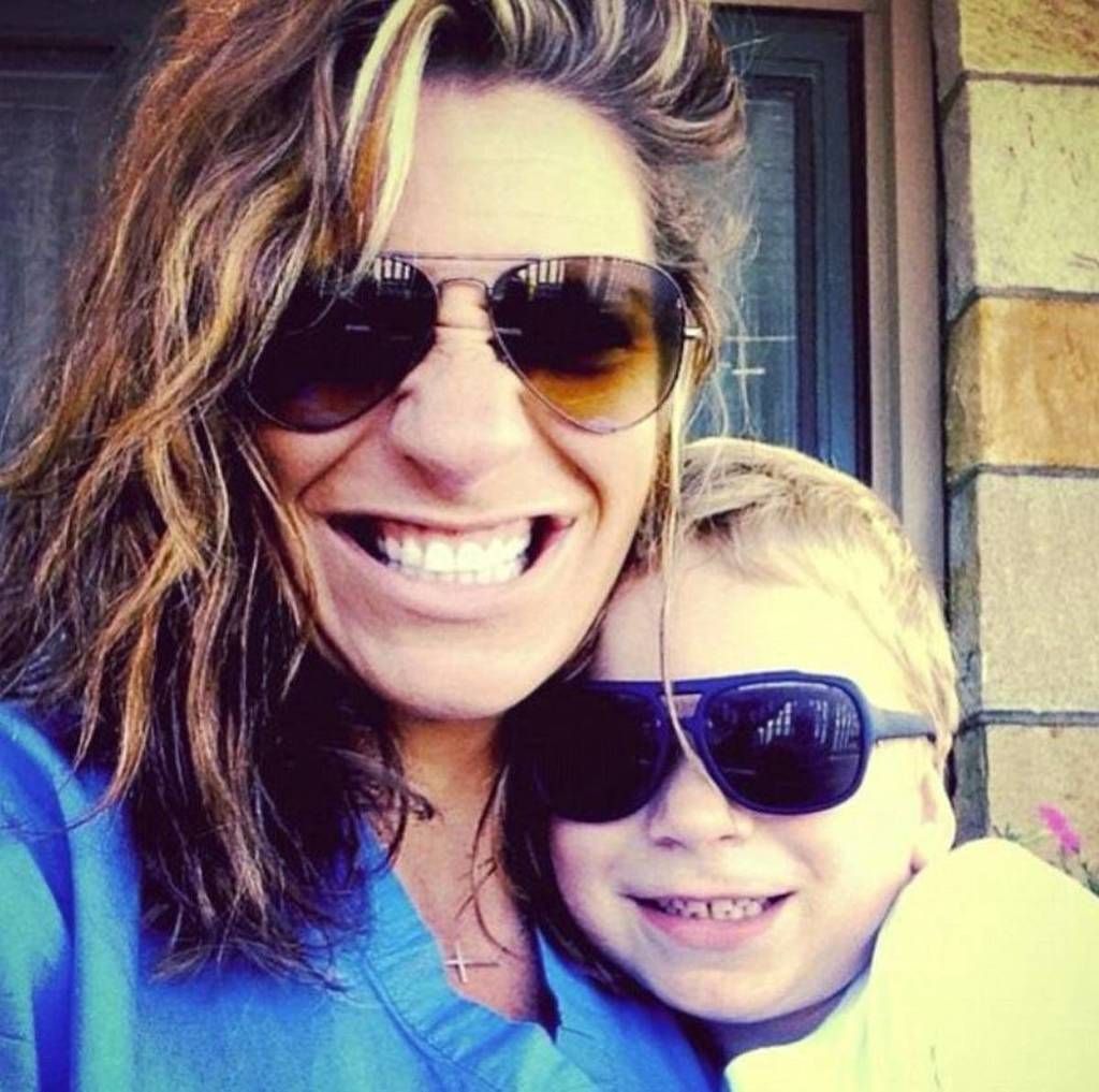 Nurse goes viral with heart-breaking video about…