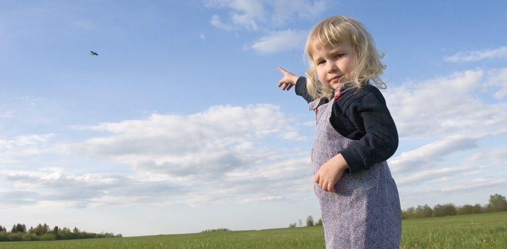 Curious Kids: why do things look smaller when further…