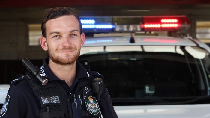 Fortnite helps police officer forge life-saving bond…