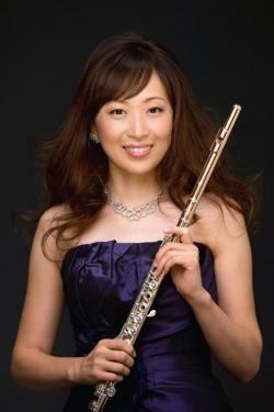 Japan flautist Tomomi Kurita makes her debut in Bangkok