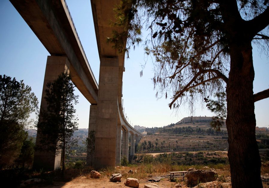 Tel Aviv-J’lem rail operating without security cameras
