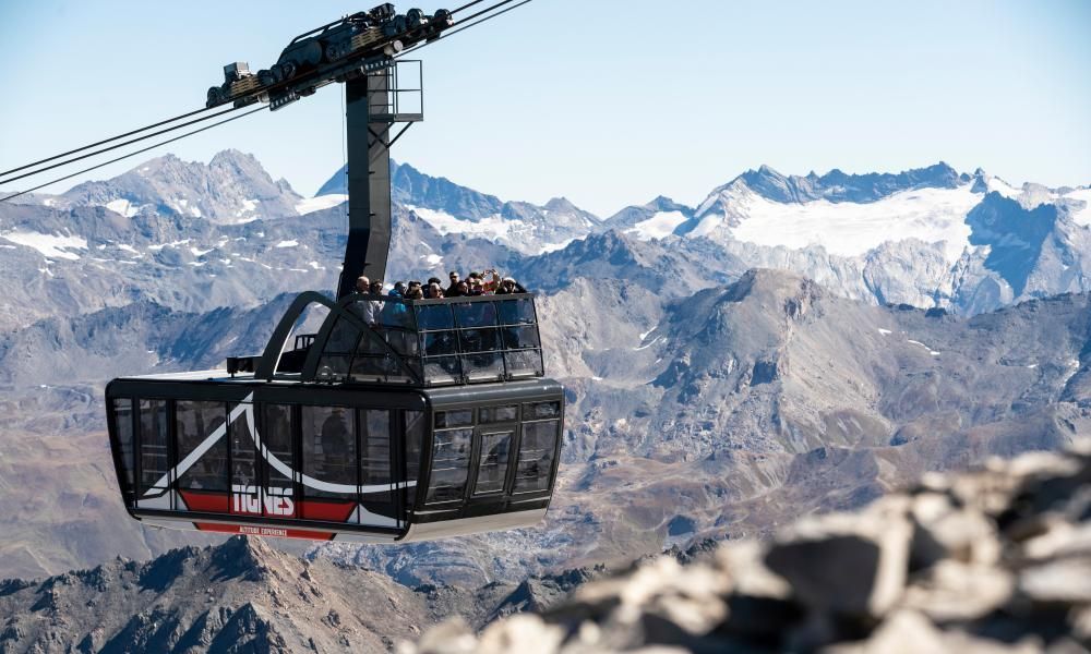 World's first high-altitude cable car roof terrace…