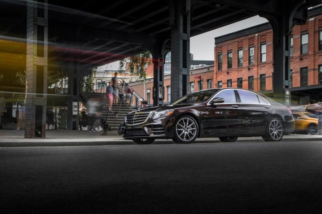 Mercedes-Benz S-Class Road Test: Smooth Operator