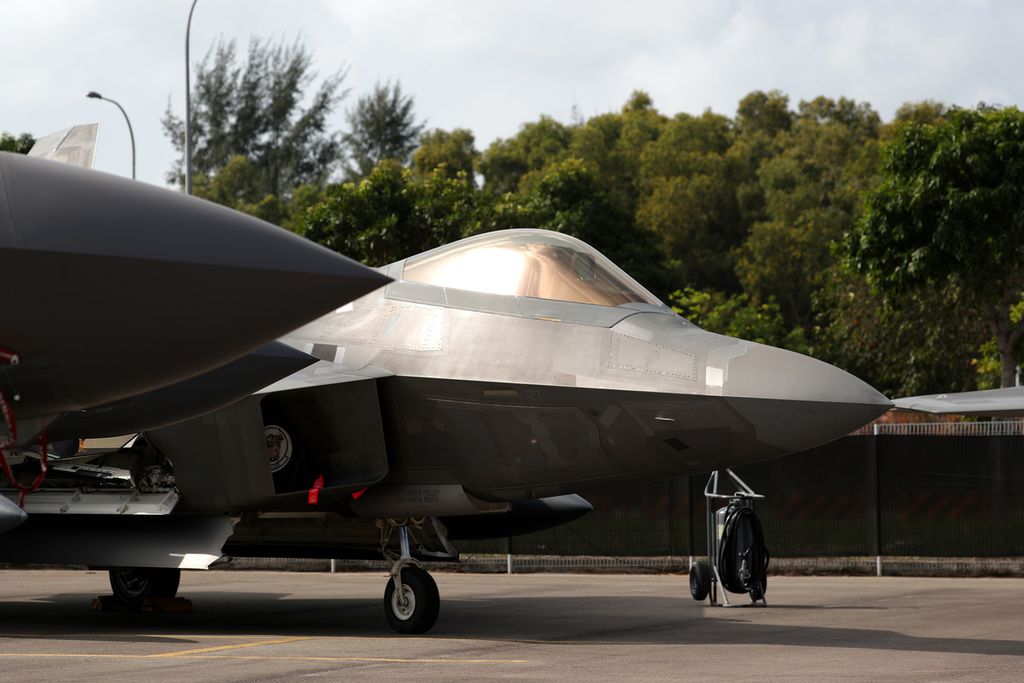 Lockheed's Troubled F-35 Grounded by Pentagon After…