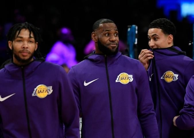 A Ridiculously Early Look At LeBron James And The…