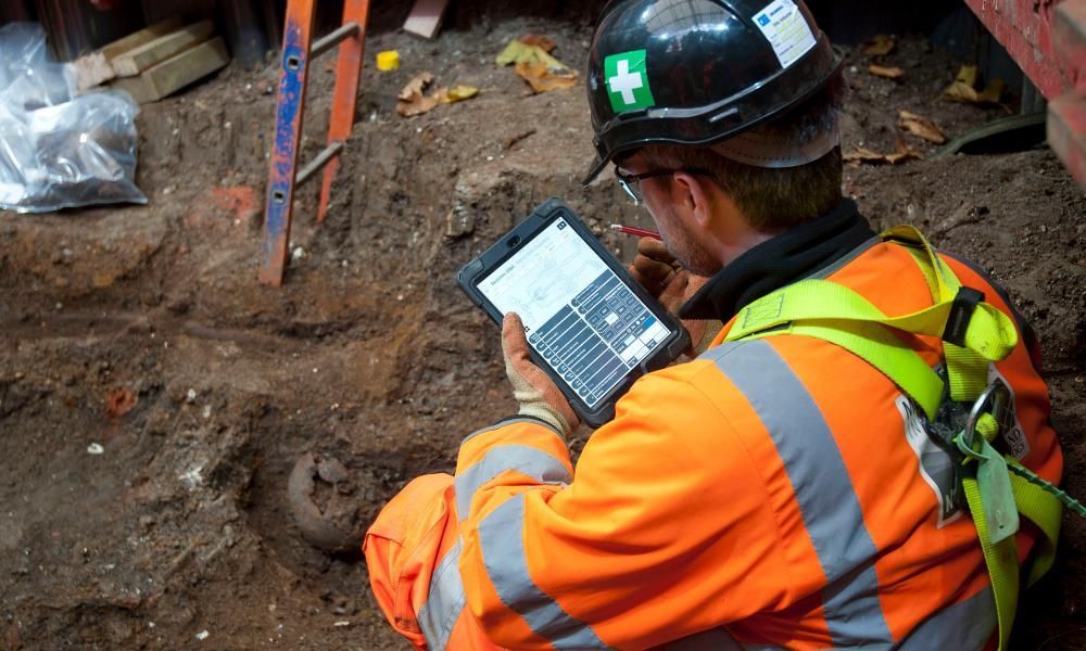 'Story of a nation': HS2 archaeological dig begins in…
