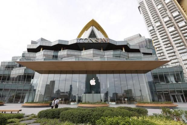 Apple resellers optimistic about new flagship store