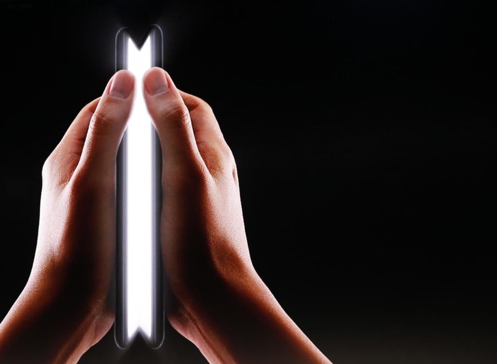Samsung foldable phone: Price and release date…