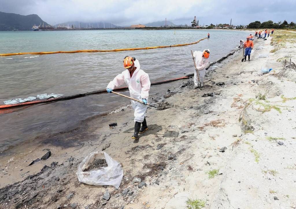 Small oil spill at Marsden Point refinery caused by…