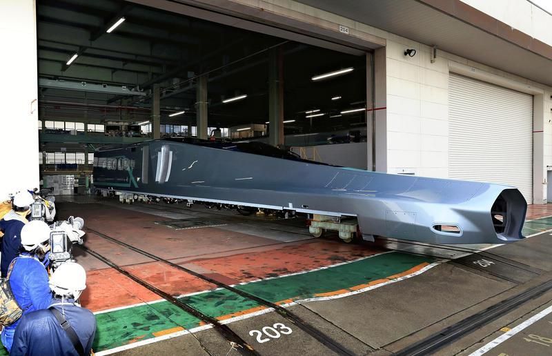 New bullet train model gets extended nose