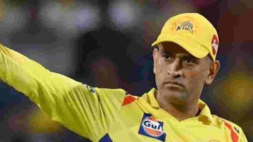 Cricketer MS Dhoni’s statue unveiled at Jaipur’s Wax…