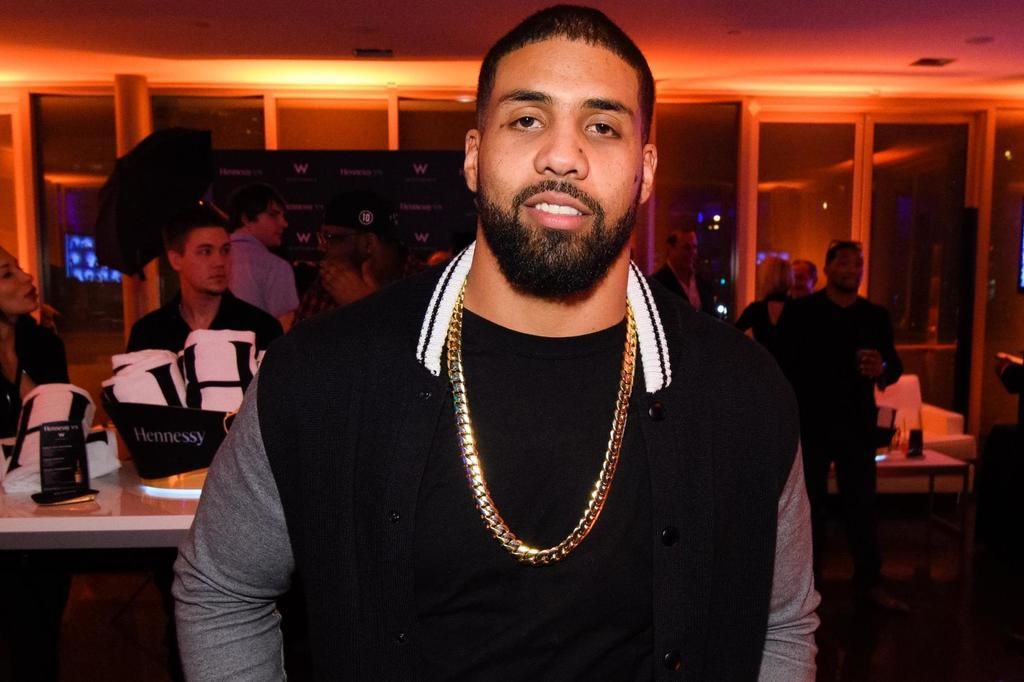 Rapper Arian Foster faces backlash for saying Tupac's…