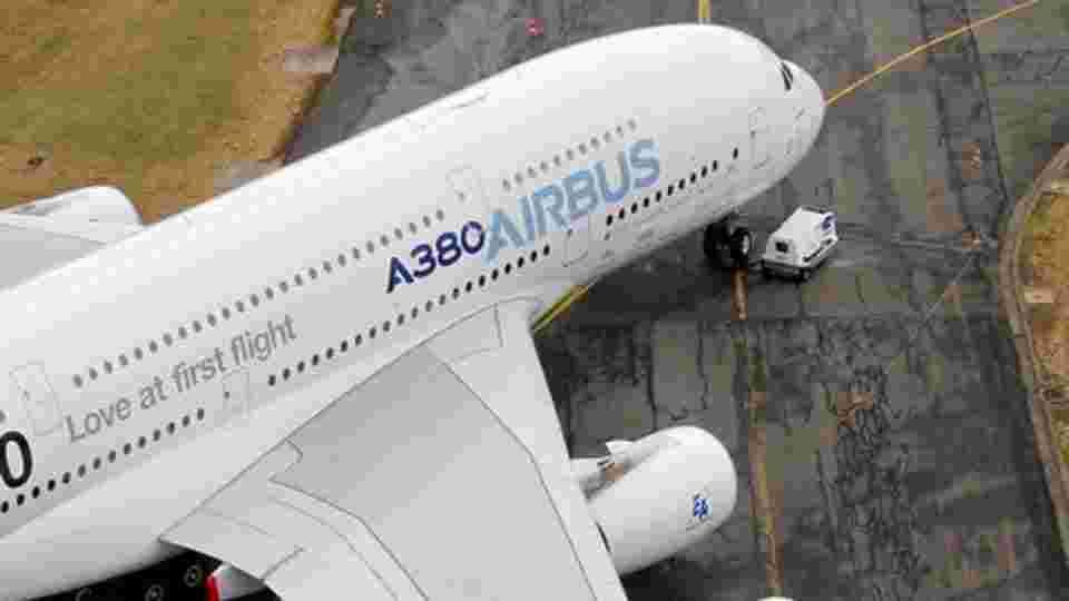 Airbus to scrap production of A380 superjumbo, last…