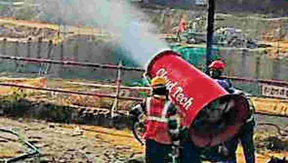 Dust suppression machines to check pollution at Delhi…