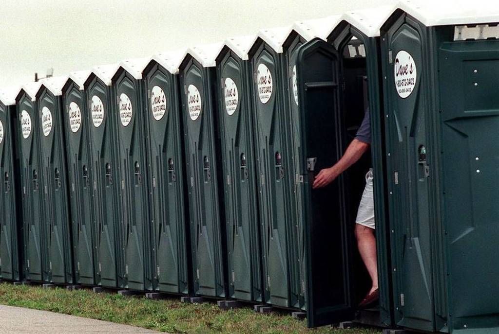 Man dies in horrific portaloo incident at sports…