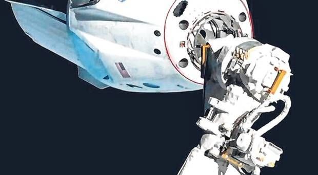Docking manoeuvre: Elon Musk's capsule reaches space…