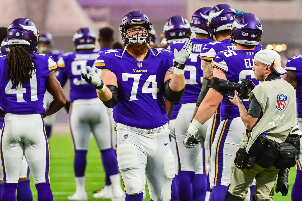 4 things to know about new Jets OL Tom Compton