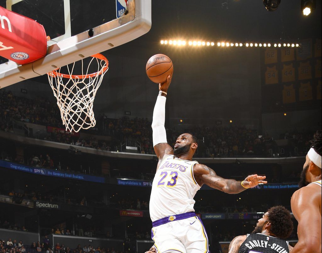 WATCH: LeBron James drives the lane for righty slam…