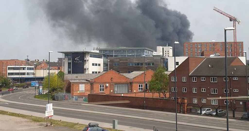 Derby fire: Explosions rock city centre as residents…
