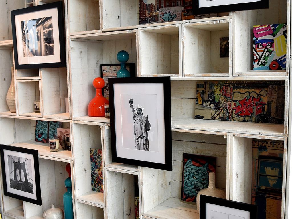 Apollo, Cerberus Consider Shutterfly Bids, Lifting…