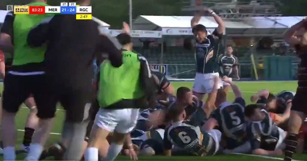 The moment almost the entire Merthyr rugby team just…