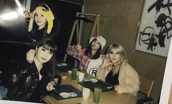 LOOK: 2NE1 members reunite to celebrate 10th…