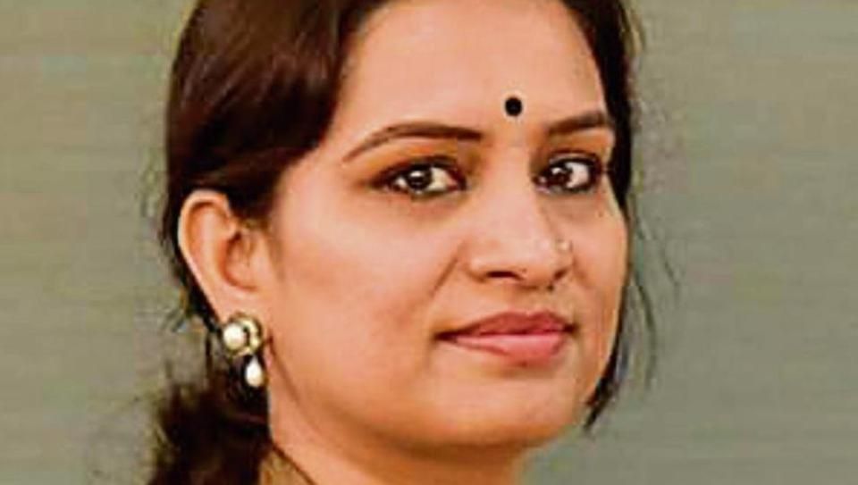 IAS officer responds to transfer with poem