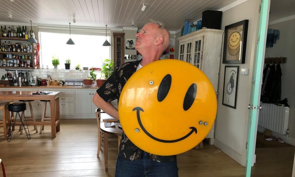 It's not an emoji: Fatboy Slim launches smiley…