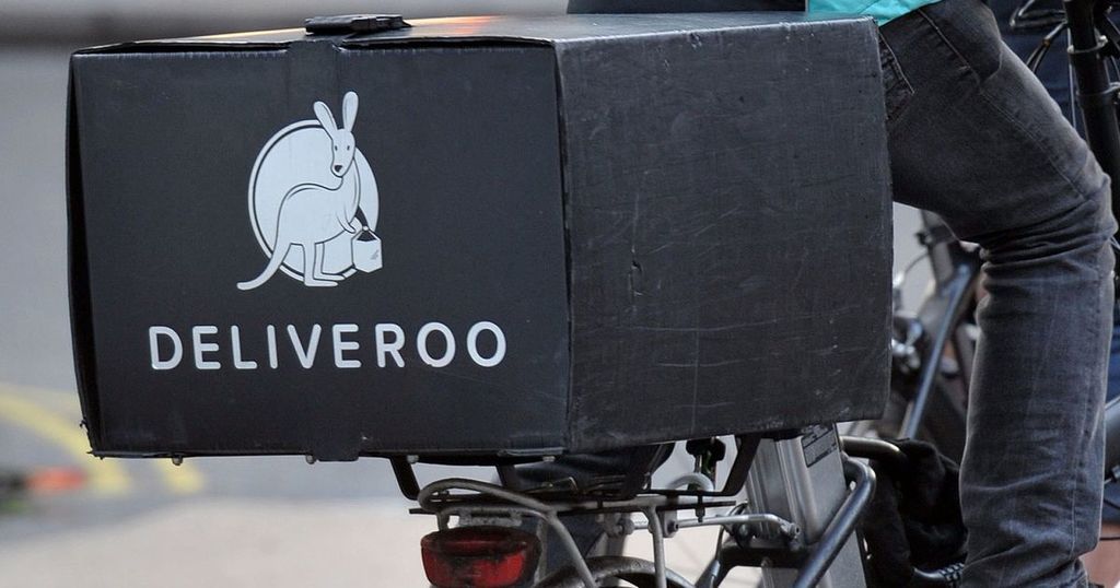 Deliveroo riders in Manchester are being given air…