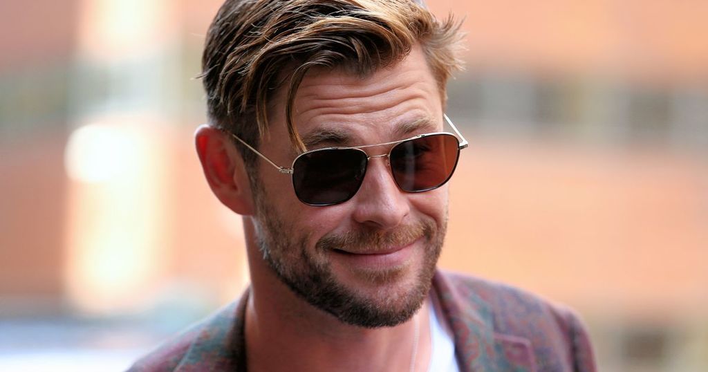 Joe Swash fans 'spot' actor Chris Hemsworth in Stacey…